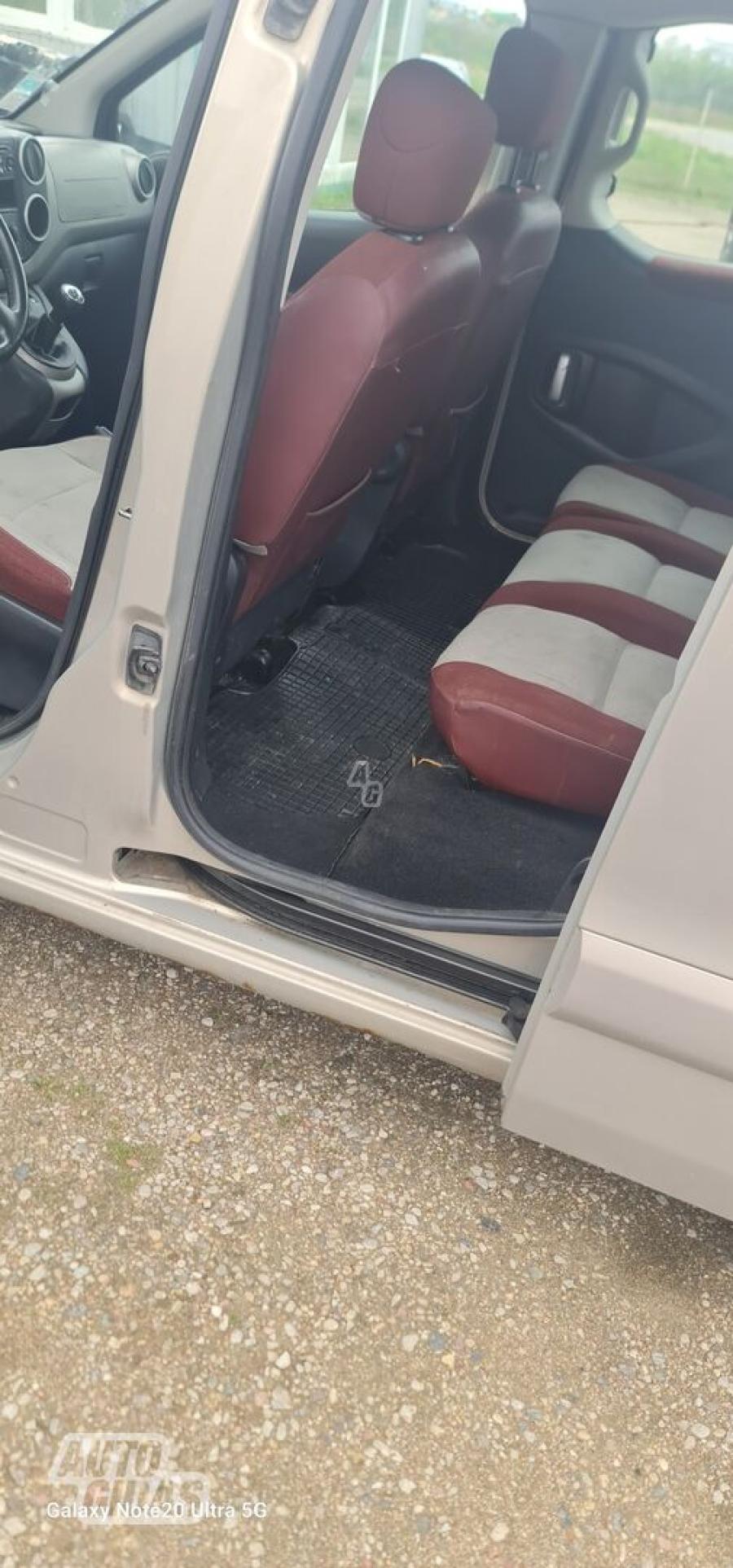 Citroen Berlingo 2009 Viļņa, ar dzinēja tilpumu 1.60 L un nobraukumu 160 tūkst. km par 2900 €, foto 11 vietnē AUTOMOTO.COM.LV