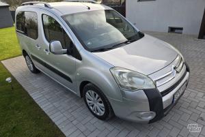 Citroen Berlingo 2010 Šauļi, ar dzinēja tilpumu 1.60 L un nobraukumu 280 tūkst. km par 3900 €, foto 7 vietnē AUTOMOTO.COM.LV