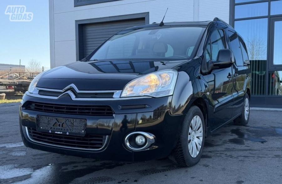 Citroen Berlingo 2010 in Kretinga, with an engine capacity of 1.60 L and mileage of 330 thousand km for 5000 €, photo 3 on AUTOMOTO.COM.LV