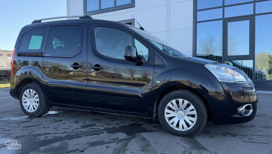 Citroen Berlingo 2010 in Kretinga, with an engine capacity of 1.60 L and mileage of 330 thousand km for 5000 €, photo 9 on AUTOMOTO.COM.LV