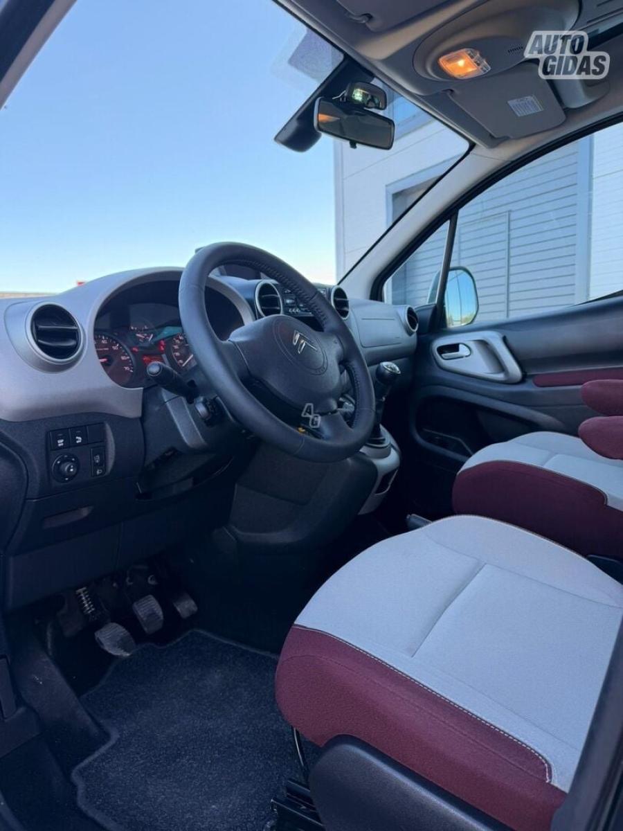 Citroen Berlingo 2010 in Kretinga, with an engine capacity of 1.60 L and mileage of 330 thousand km for 5000 €, photo 14 on AUTOMOTO.COM.LV