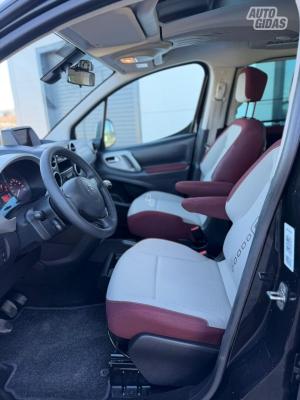 Citroen Berlingo 2010 in Kretinga, with an engine capacity of 1.60 L and mileage of 330 thousand km for 5000 €, photo 16 on AUTOMOTO.COM.LV