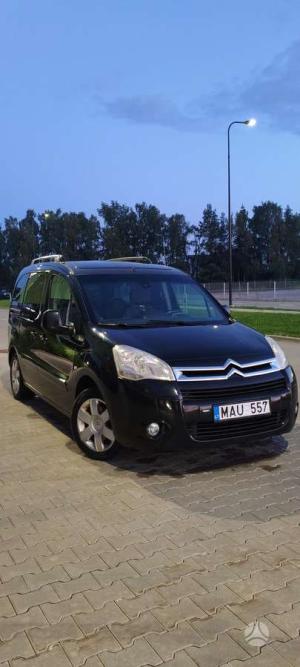 Citroen Berlingo 2011 Viļņa, ar dzinēja tilpumu 1.60 L un nobraukumu 281 tūkst. km par 3300 €, foto  vietnē AUTOMOTO.COM.LV