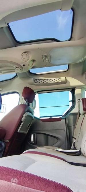 Citroen Berlingo 2011 Viļņa, ar dzinēja tilpumu 1.60 L un nobraukumu 281 tūkst. km par 3300 €, foto 5 vietnē AUTOMOTO.COM.LV