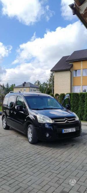 Citroen Berlingo 2011 Viļņa, ar dzinēja tilpumu 1.60 L un nobraukumu 281 tūkst. km par 3300 €, foto 11 vietnē AUTOMOTO.COM.LV