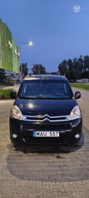 Citroen Berlingo 2011 Viļņa, ar dzinēja tilpumu 1.60 L un nobraukumu 281 tūkst. km par 3300 €, foto 12 vietnē AUTOMOTO.COM.LV
