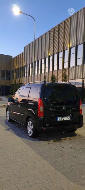 Citroen Berlingo 2011 Viļņa, ar dzinēja tilpumu 1.60 L un nobraukumu 281 tūkst. km par 3300 €, foto 15 vietnē AUTOMOTO.COM.LV