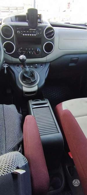 Citroen Berlingo 2011 Viļņa, ar dzinēja tilpumu 1.60 L un nobraukumu 281 tūkst. km par 3300 €, foto 24 vietnē AUTOMOTO.COM.LV
