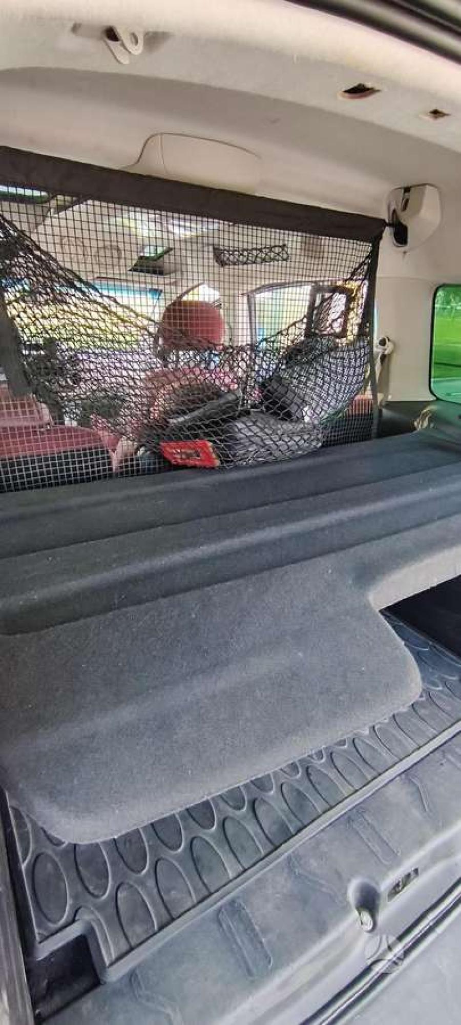 Citroen Berlingo 2011 Viļņa, ar dzinēja tilpumu 1.60 L un nobraukumu 281 tūkst. km par 3300 €, foto 31 vietnē AUTOMOTO.COM.LV