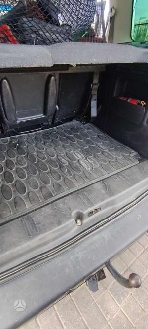 Citroen Berlingo 2011 Viļņa, ar dzinēja tilpumu 1.60 L un nobraukumu 281 tūkst. km par 3300 €, foto 47 vietnē AUTOMOTO.COM.LV