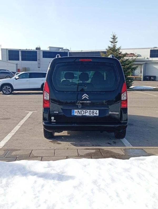 Citroen Berlingo 2012 Radviliškis, ar dzinēja tilpumu 1.60 L un nobraukumu 390 tūkst. km par 3000 €, foto 3 vietnē AUTOMOTO.COM.LV