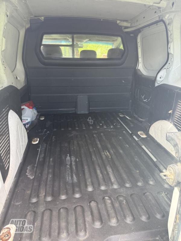 Citroen Berlingo 2012 Radviliškis, ar dzinēja tilpumu 1.60 L un nobraukumu 242 tūkst. km par 2850 €, foto 8 vietnē AUTOMOTO.COM.LV