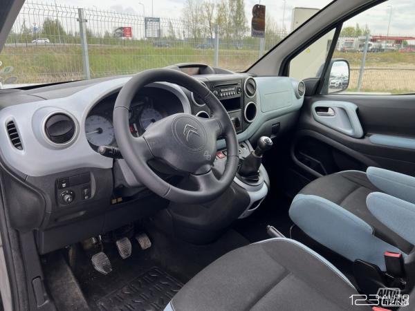 Citroen Berlingo 2013 Tauragė, ar dzinēja tilpumu 1.60 L un nobraukumu 265 tūkst. km par 3900 €, foto 10 vietnē AUTOMOTO.COM.LV