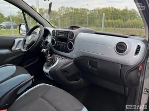 Citroen Berlingo 2013 Tauragė, ar dzinēja tilpumu 1.60 L un nobraukumu 265 tūkst. km par 3900 €, foto 13 vietnē AUTOMOTO.COM.LV