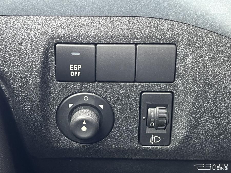 Citroen Berlingo 2013 Tauragė, ar dzinēja tilpumu 1.60 L un nobraukumu 265 tūkst. km par 3900 €, foto 20 vietnē AUTOMOTO.COM.LV