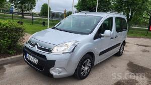 Citroen Berlingo 2014 Ogre, ar dzinēja tilpumu 1.60 L un nobraukumu 214 tūkst. km par 3999 €, foto 3 vietnē AUTOMOTO.COM.LV