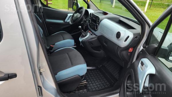 Citroen Berlingo 2014 Ogre, ar dzinēja tilpumu 1.60 L un nobraukumu 214 tūkst. km par 3950 €, foto 9 vietnē AUTOMOTO.COM.LV
