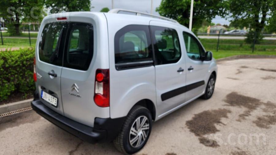 Citroen Berlingo 2014 Ogre, ar dzinēja tilpumu 1.60 L un nobraukumu 214 tūkst. km par 3999 €, foto 12 vietnē AUTOMOTO.COM.LV