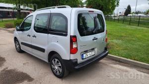 Citroen Berlingo 2014 Ogre, ar dzinēja tilpumu 1.60 L un nobraukumu 214 tūkst. km par 3999 €, foto 16 vietnē AUTOMOTO.COM.LV