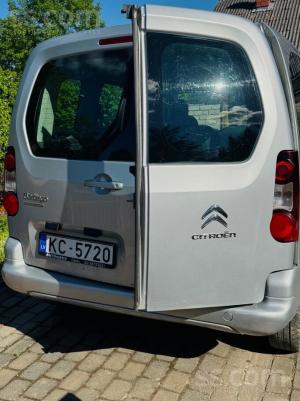 Ситроен Берлинго 2015 в Алуксне, объемом двигателя 1.60 л и пробегом 278 тыс. км за 3990 €, фото 5 на AUTOMOTO.COM.LV