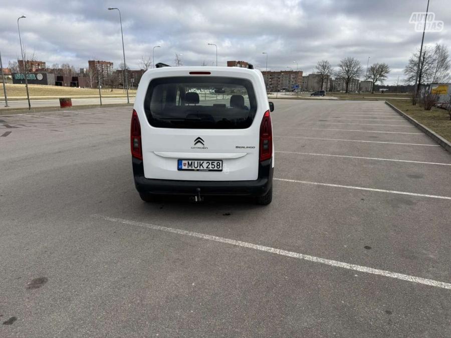 Citroen Berlingo 2019 in Mazeikiai, with an engine capacity of 1.50 L and mileage of 207 thousand km for 7600 €, photo 8 on AUTOMOTO.COM.LV