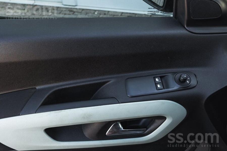 Citroen Berlingo 2019 Ventspils, ar dzinēja tilpumu 1.50 L un nobraukumu 175 tūkst. km par 8700 €, foto 20 vietnē AUTOMOTO.COM.LV