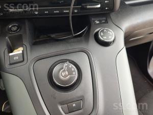 Citroen Berlingo 2021 in Riga, with an engine capacity of 1.20 L and mileage of 101 thousand km for 17500 €, photo 16 on AUTOMOTO.COM.LV