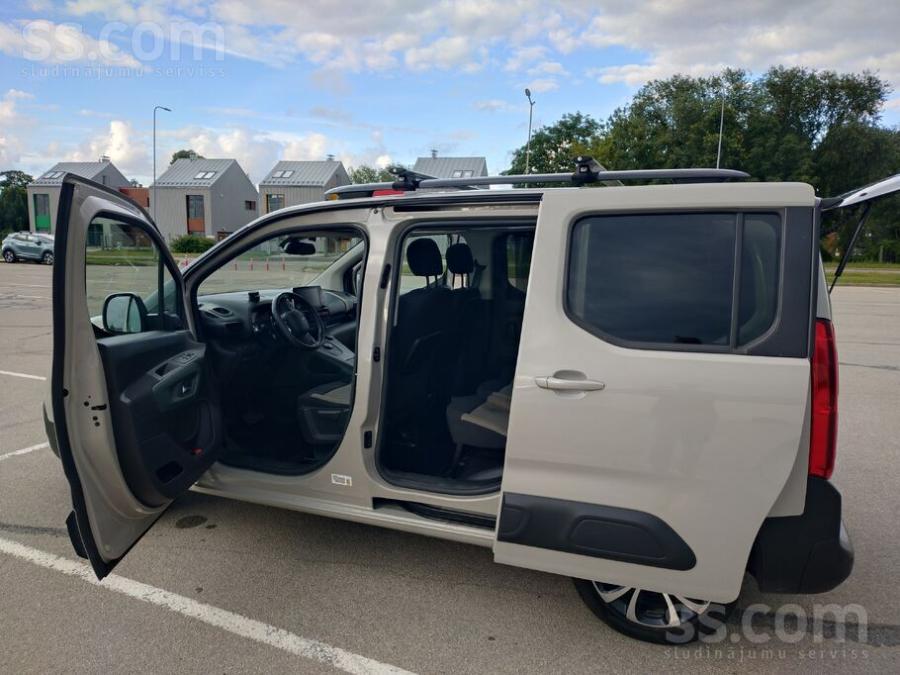 Citroen Berlingo 2021 in Riga, with an engine capacity of 1.20 L and mileage of 101 thousand km for 17500 €, photo 18 on AUTOMOTO.COM.LV