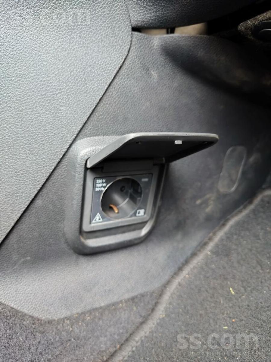 Citroen Berlingo 2021 in Riga, with an engine capacity of 1.20 L and mileage of 101 thousand km for 17500 €, photo 21 on AUTOMOTO.COM.LV