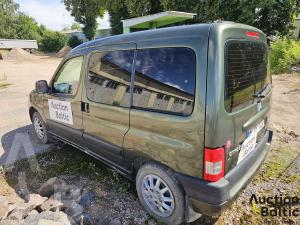 Citroen Berlingo 2006 in Marijampole, with an engine capacity of 1.56 L and mileage of 329 thousand km for 120 €, photo 4 on AUTOMOTO.COM.LV