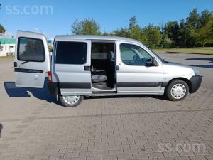 Citroen Berlingo 2006 in Riga, with an engine capacity of 1.60 L and mileage of 302 thousand km for 1750 €, photo 8 on AUTOMOTO.COM.LV