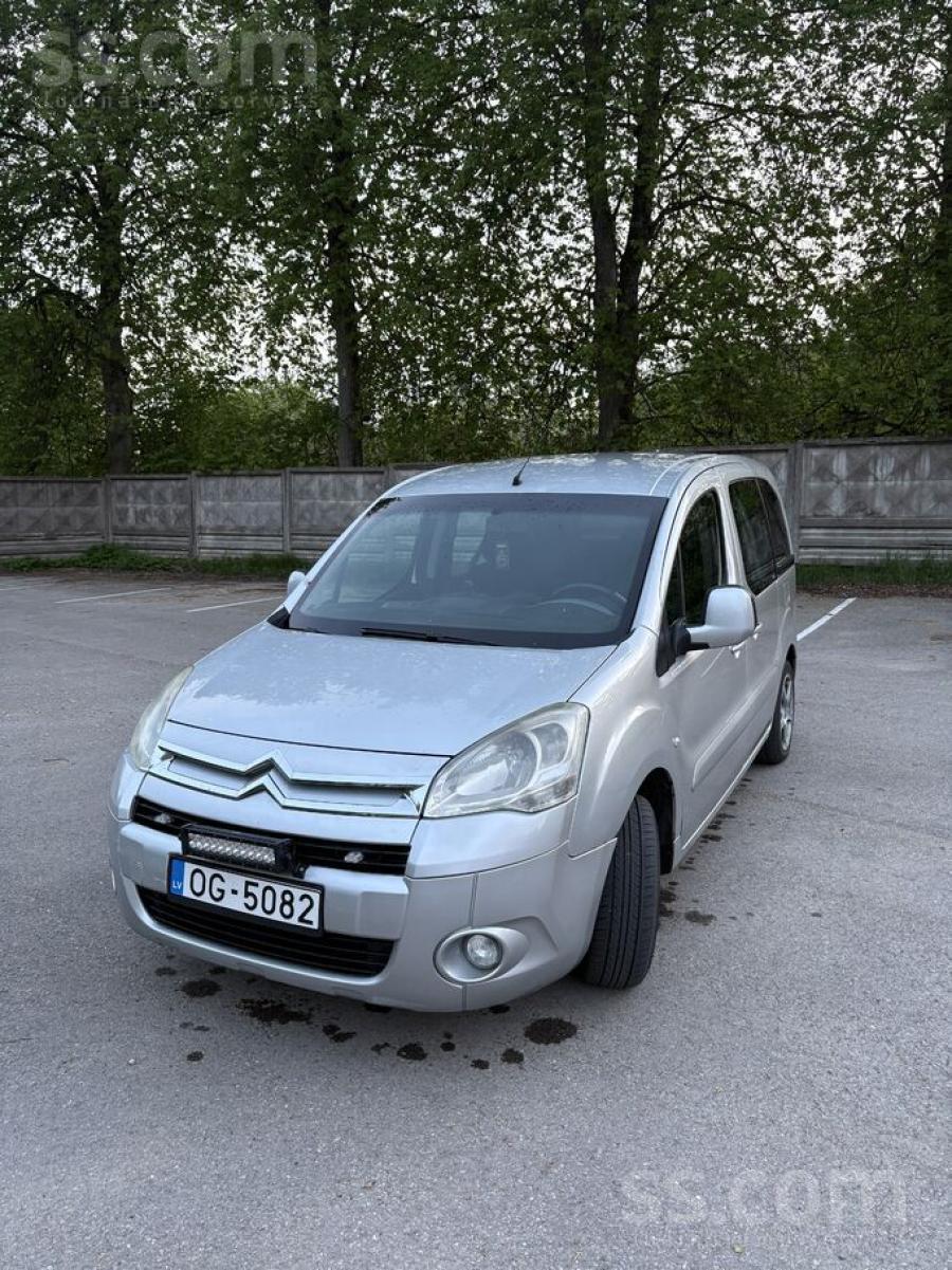 Citroen Berlingo 2011 Talsi, ar dzinēja tilpumu 1.60 L un nobraukumu 346 tūkst. km par 3400 €, foto 3 vietnē AUTOMOTO.COM.LV