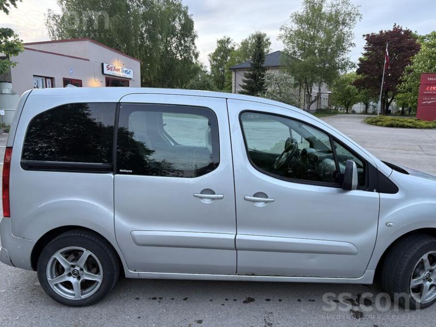 Citroen Berlingo 2011 Talsi, ar dzinēja tilpumu 1.60 L un nobraukumu 346 tūkst. km par 3400 €, foto 7 vietnē AUTOMOTO.COM.LV