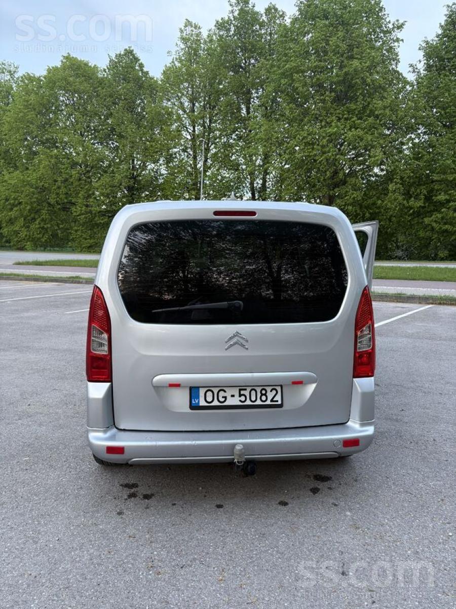 Citroen Berlingo 2011 Talsi, ar dzinēja tilpumu 1.60 L un nobraukumu 346 tūkst. km par 3400 €, foto 12 vietnē AUTOMOTO.COM.LV