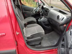 Red Citroen Berlingo 2008 in Ogre, with an engine capacity of 1.60 L and mileage of 0 thousand km for 2850 €, photo 6 on AUTOMOTO.COM.LV
