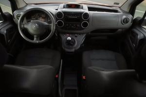 Sarkans Citroen Berlingo 2008 Jelgava, ar dzinēja tilpumu 1.60 L un nobraukumu 202 tūkst. km par 3950 €, foto 9 vietnē AUTOMOTO.COM.LV