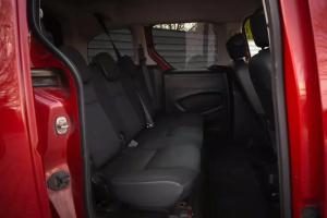 Sarkans Citroen Berlingo 2008 Jelgava, ar dzinēja tilpumu 1.60 L un nobraukumu 202 tūkst. km par 3950 €, foto 11 vietnē AUTOMOTO.COM.LV