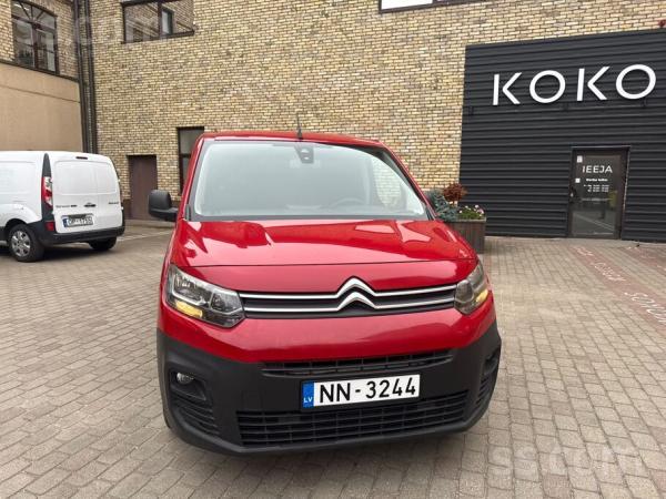 Sarkans Citroen Berlingo 2019 Rīga, ar dzinēja tilpumu 1.20 L un nobraukumu 125 tūkst. km par 7300 €, foto 3 vietnē AUTOMOTO.COM.LV