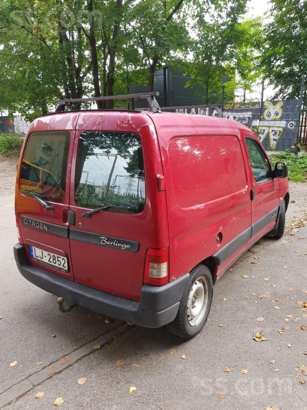 Sarkans Citroen Berlingo 2007 Rīga, ar dzinēja tilpumu 1.50 L un nobraukumu 295 tūkst. km par 1500 €, foto 5 vietnē AUTOMOTO.COM.LV