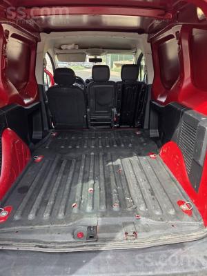Sarkans Citroen Berlingo 2008 Talsi, ar dzinēja tilpumu 1.60 L un nobraukumu 143 tūkst. km par 2000 €, foto 8 vietnē AUTOMOTO.COM.LV