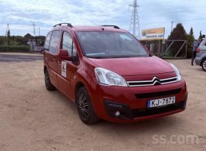 Sarkans Citroen Berlingo 2016 Jelgava, ar dzinēja tilpumu 1.60 L un nobraukumu 186 tūkst. km par 5550 €, foto 4 vietnē AUTOMOTO.COM.LV