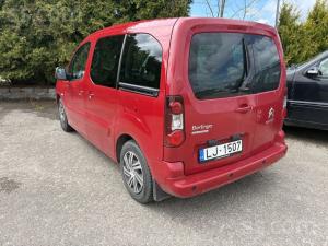 Sarkans Citroen Berlingo 2018 Saldus, ar dzinēja tilpumu 1.50 L un nobraukumu 230 tūkst. km par 6100 €, foto 3 vietnē AUTOMOTO.COM.LV