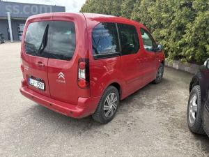 Sarkans Citroen Berlingo 2018 Saldus, ar dzinēja tilpumu 1.50 L un nobraukumu 230 tūkst. km par 6100 €, foto 4 vietnē AUTOMOTO.COM.LV