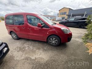Sarkans Citroen Berlingo 2018 Saldus, ar dzinēja tilpumu 1.50 L un nobraukumu 230 tūkst. km par 6100 €, foto 5 vietnē AUTOMOTO.COM.LV