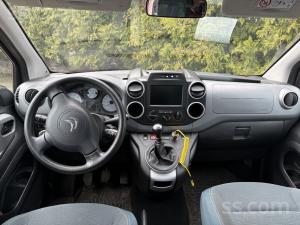 Sarkans Citroen Berlingo 2018 Saldus, ar dzinēja tilpumu 1.50 L un nobraukumu 230 tūkst. km par 6100 €, foto 6 vietnē AUTOMOTO.COM.LV