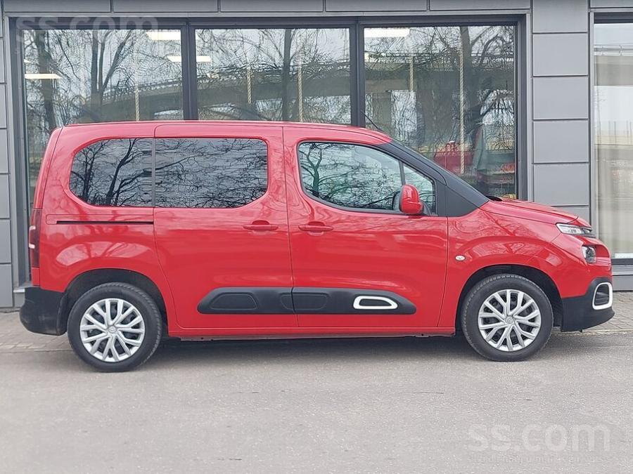 Red Citroen Berlingo 2019 in Riga, with an engine capacity of 1.50 L and mileage of 0 thousand km for 12850 €, photo 2 on AUTOMOTO.COM.LV