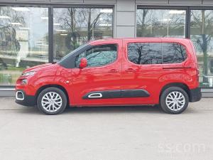 Red Citroen Berlingo 2019 in Riga, with an engine capacity of 1.50 L and mileage of 0 thousand km for 12850 €, photo 6 on AUTOMOTO.COM.LV
