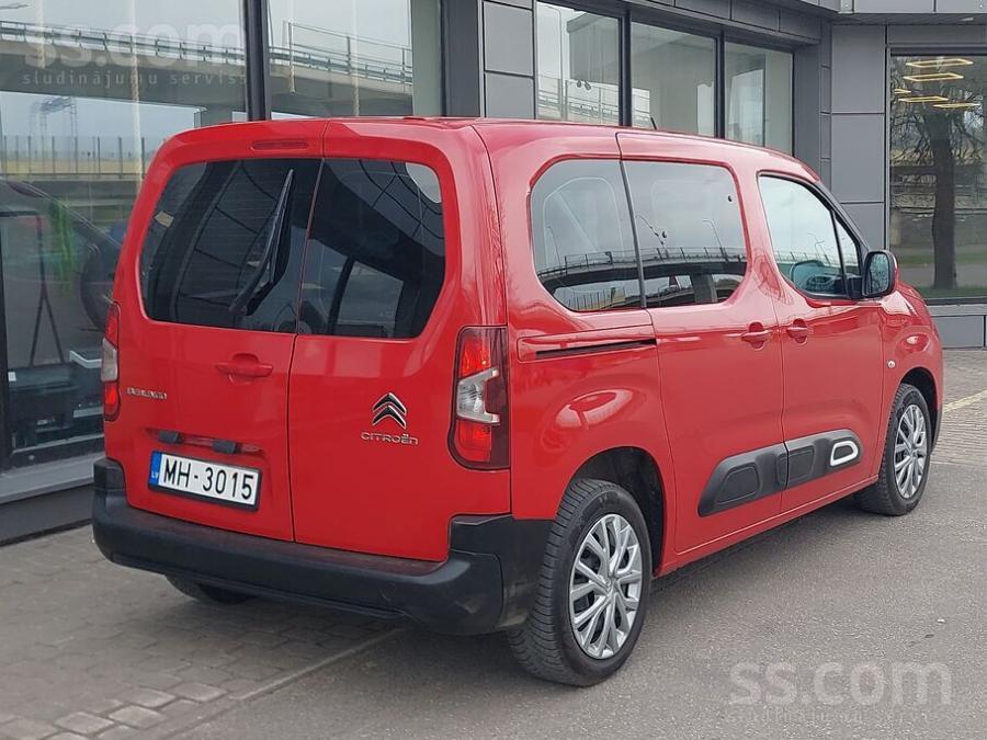 Red Citroen Berlingo 2019 in Riga, with an engine capacity of 1.50 L and mileage of 0 thousand km for 12850 €, photo 8 on AUTOMOTO.COM.LV