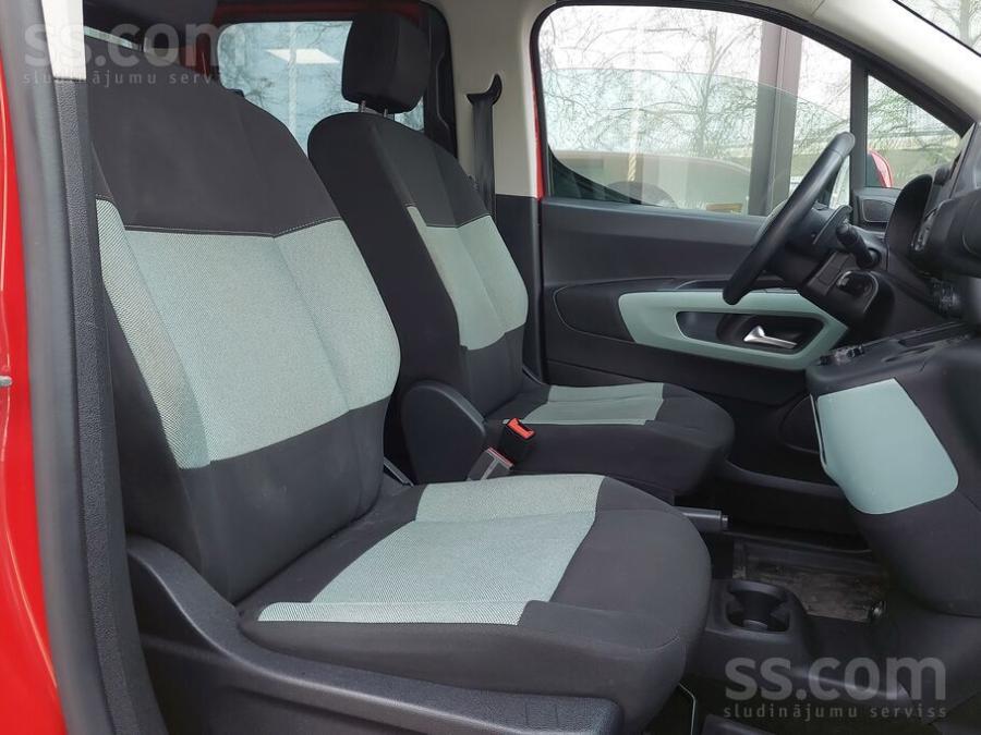 Red Citroen Berlingo 2019 in Riga, with an engine capacity of 1.50 L and mileage of 0 thousand km for 12850 €, photo 13 on AUTOMOTO.COM.LV