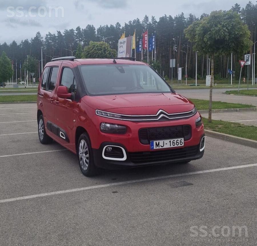 Sarkans Citroen Berlingo 2019 Rīga, ar dzinēja tilpumu 1.50 L un nobraukumu 101 tūkst. km par 9450 €, foto 1 vietnē AUTOMOTO.COM.LV